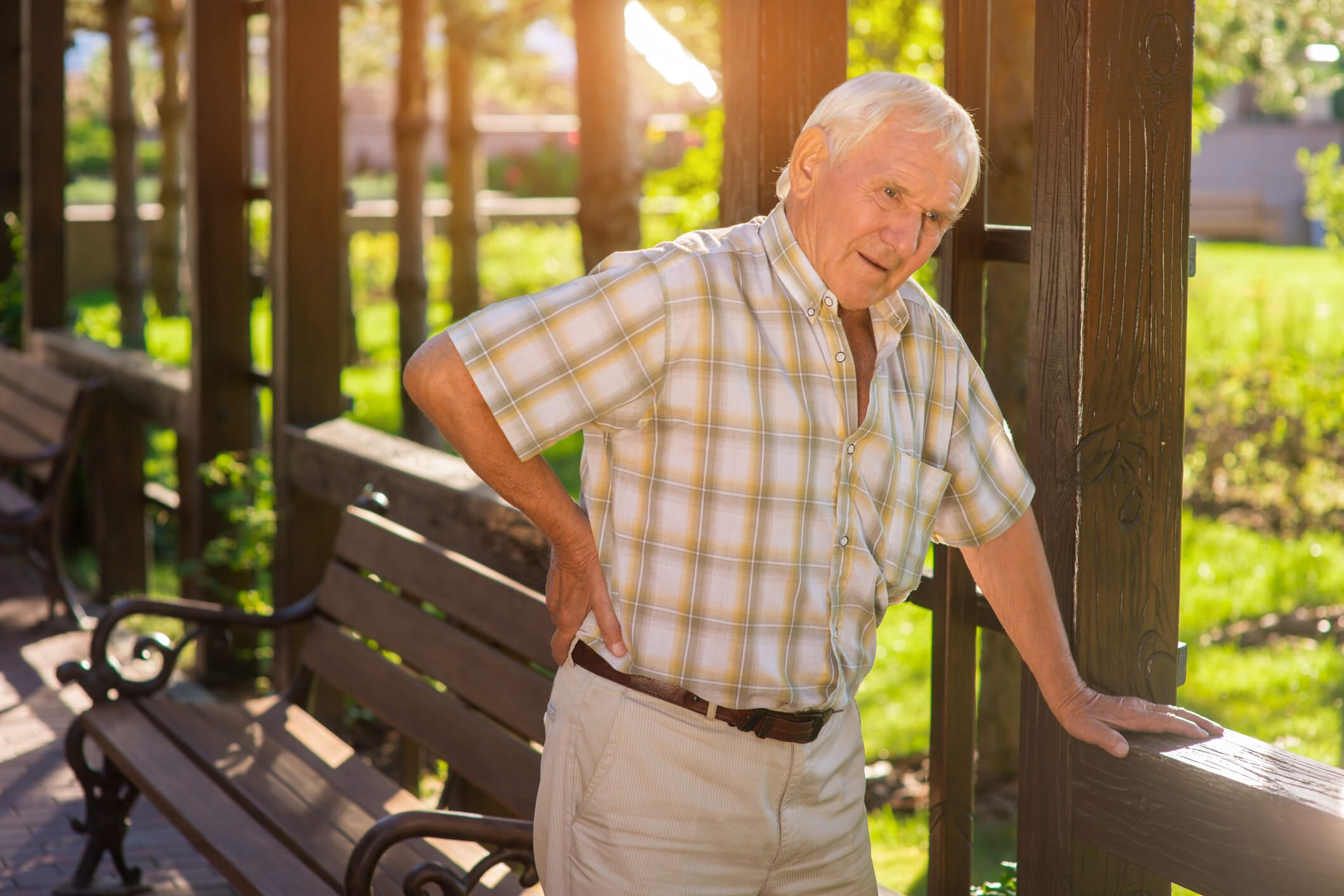 Dehydration Impacts Your Back Too! | How Dehydration Can Cause Back Pain